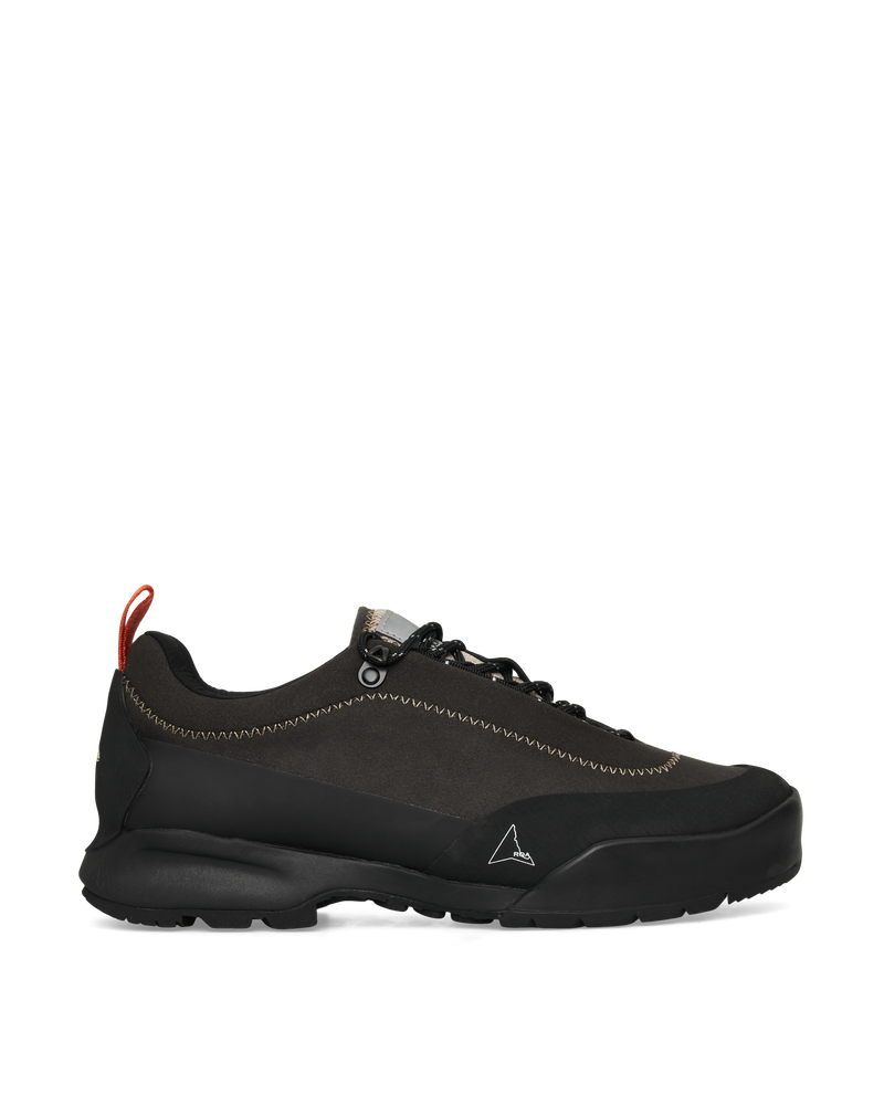 Shoes – ROA